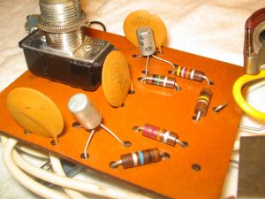 Mosrite Fuzzrite: A detailed history • Fuzzboxes
